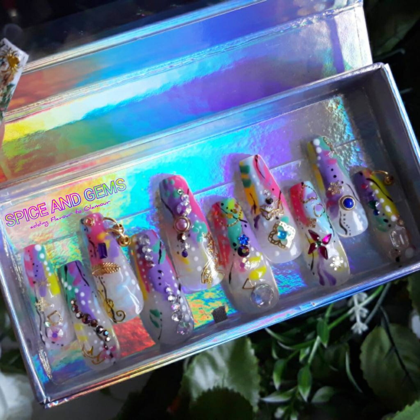 BOUJEE | 90's Inspired Colourful Abstract Nails Set of 10 or 20 Luxury ...