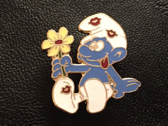 The Smurfs Smurfette Kiss