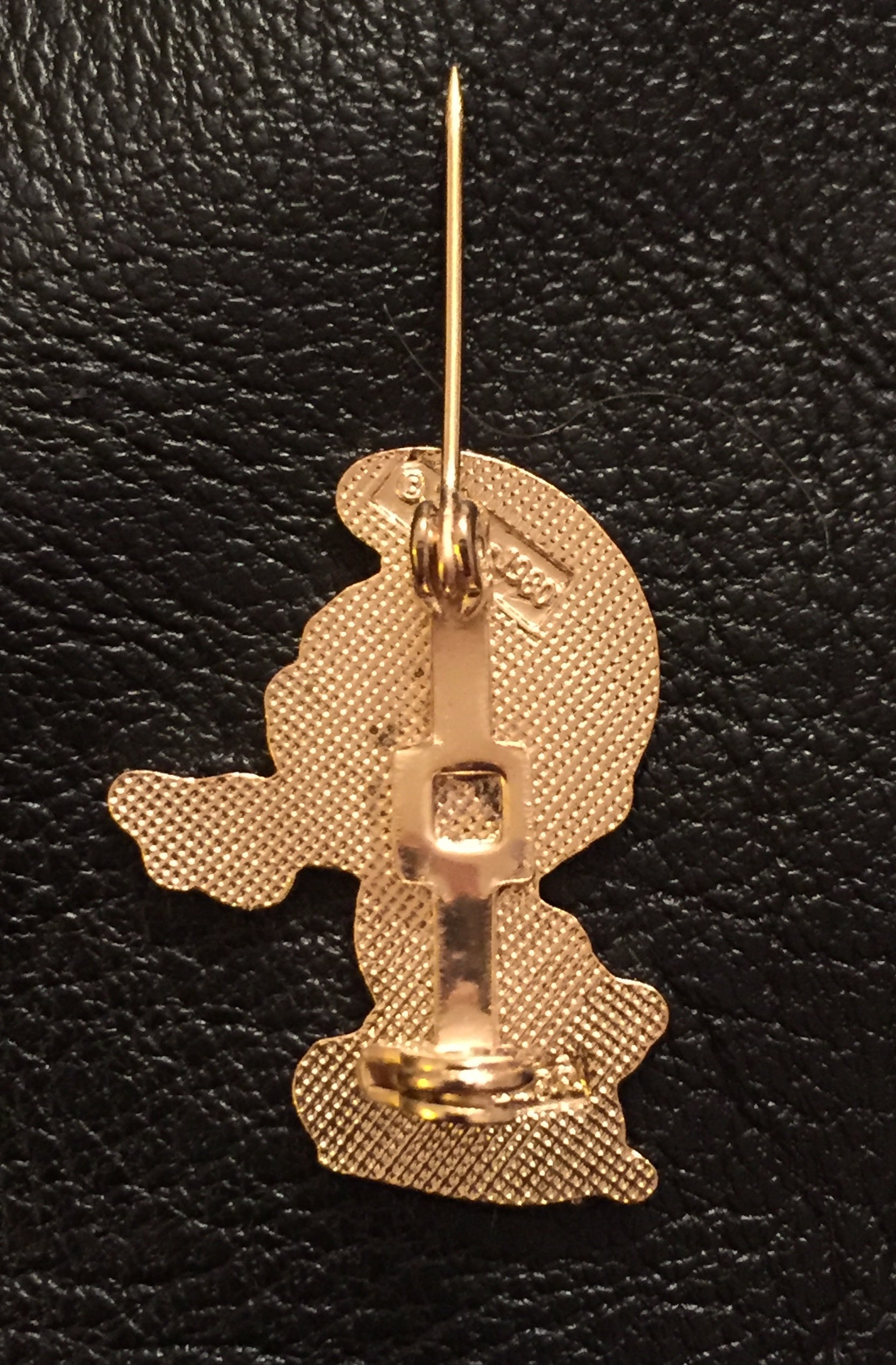 Papa Smurf Pointing Brooch Pin by Peyo ~ Vintage 1980 ~ Cloisonne ...