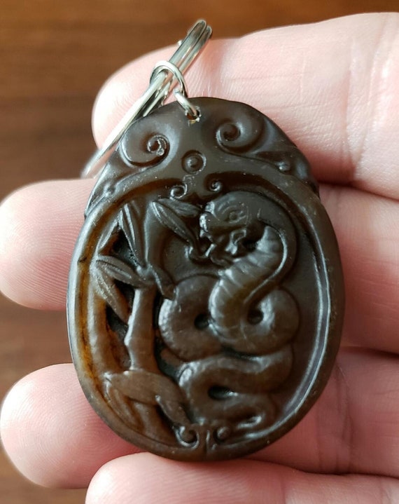 Chinese amulet or - Gem