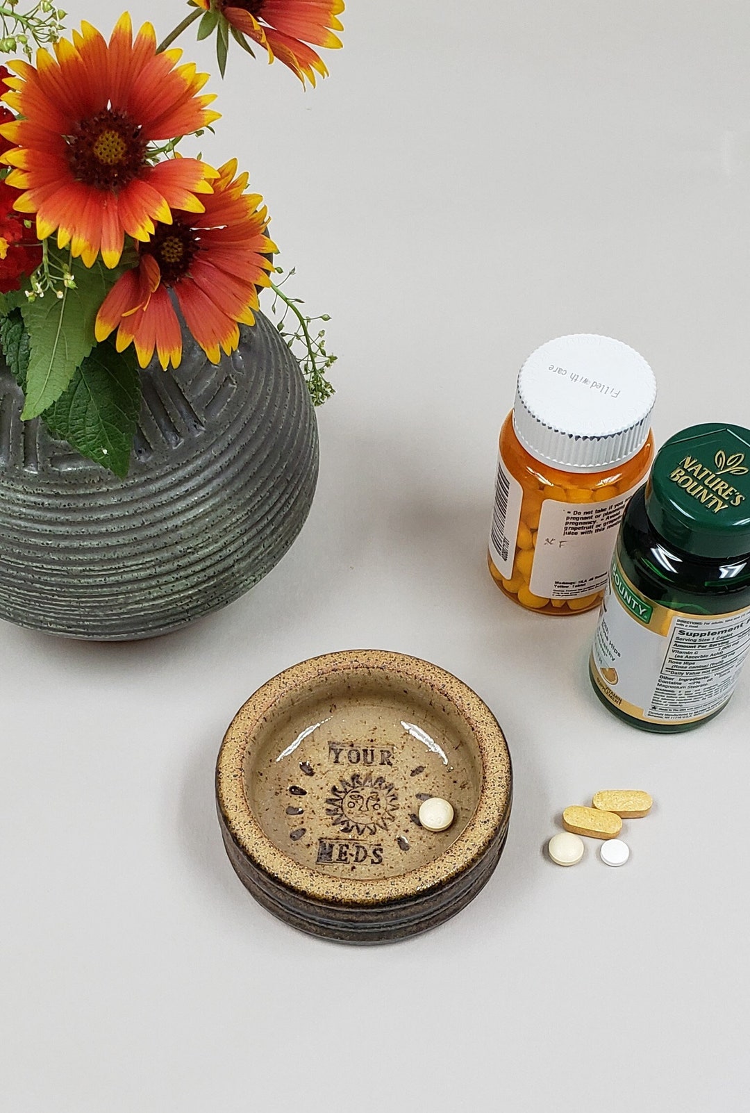 Vitamin Bowl Pill Dispenser Pill Serving Dish Medication Dispenser Pill ...