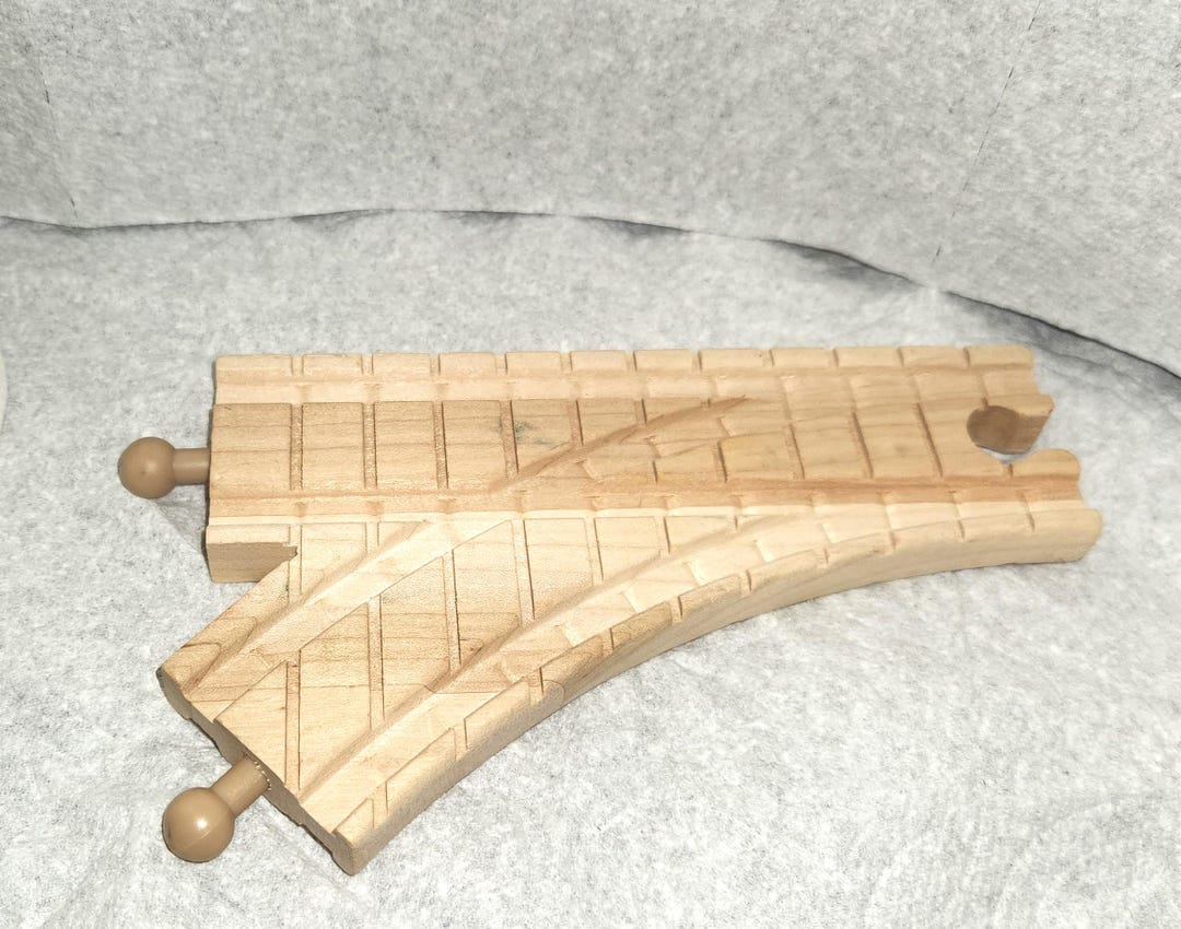 Vintage Thomas and Friends - Track Adaptor 2 to 1 Splitter - Learning ...