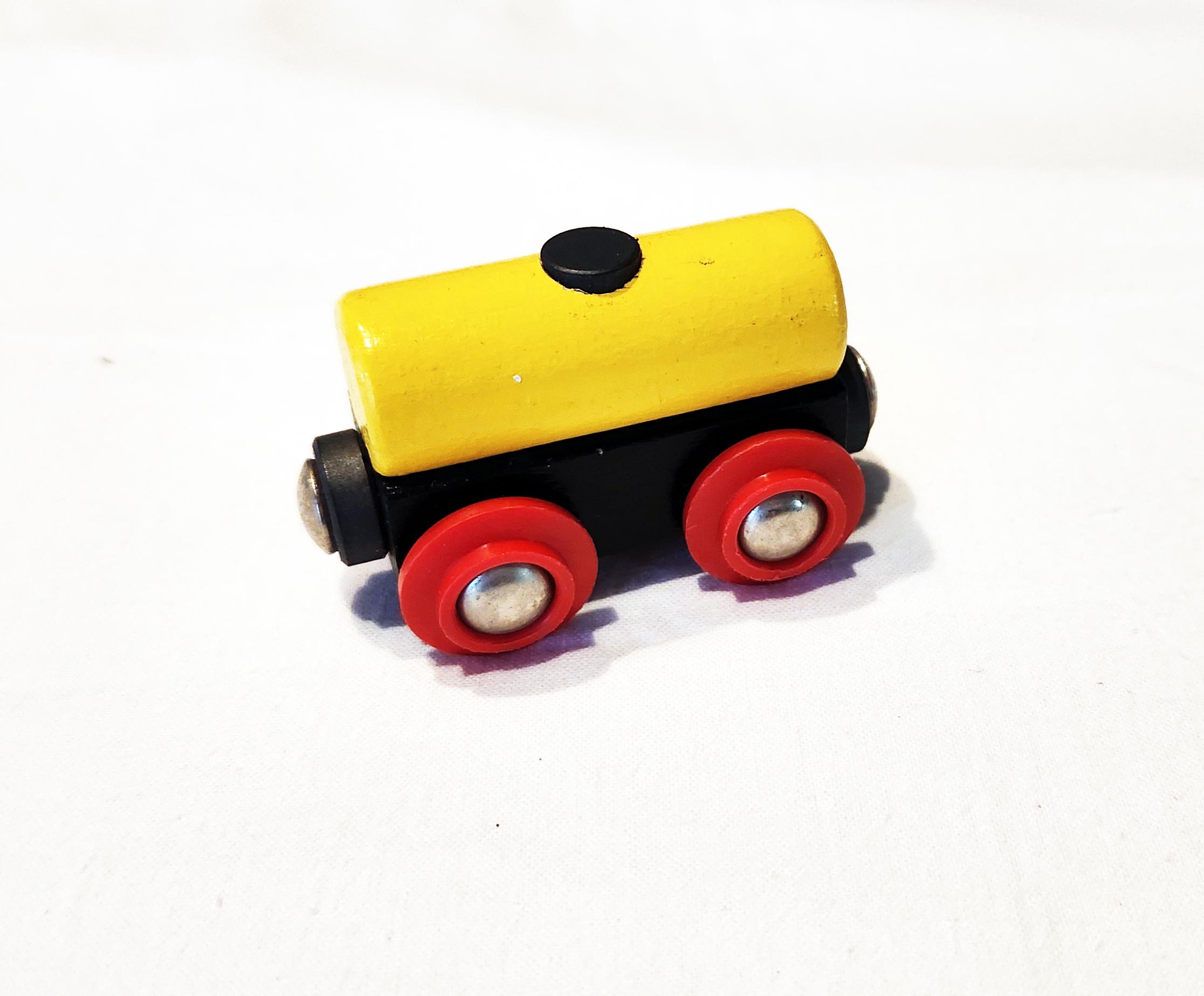 Vintage Brio - Train Cargo Car With Removable Yellow Cargo - Made in ...