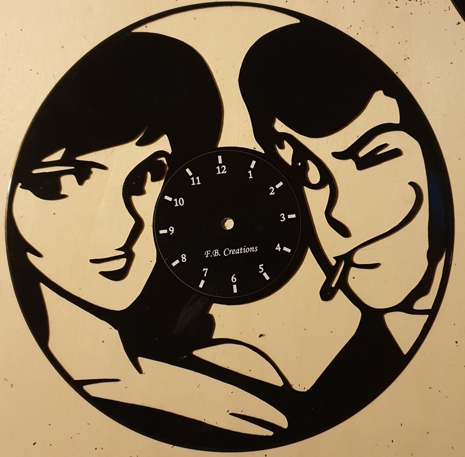 Lupin III & Fujiko Vinyl Clock Pattern in DXF Format for Laser Cutting ...