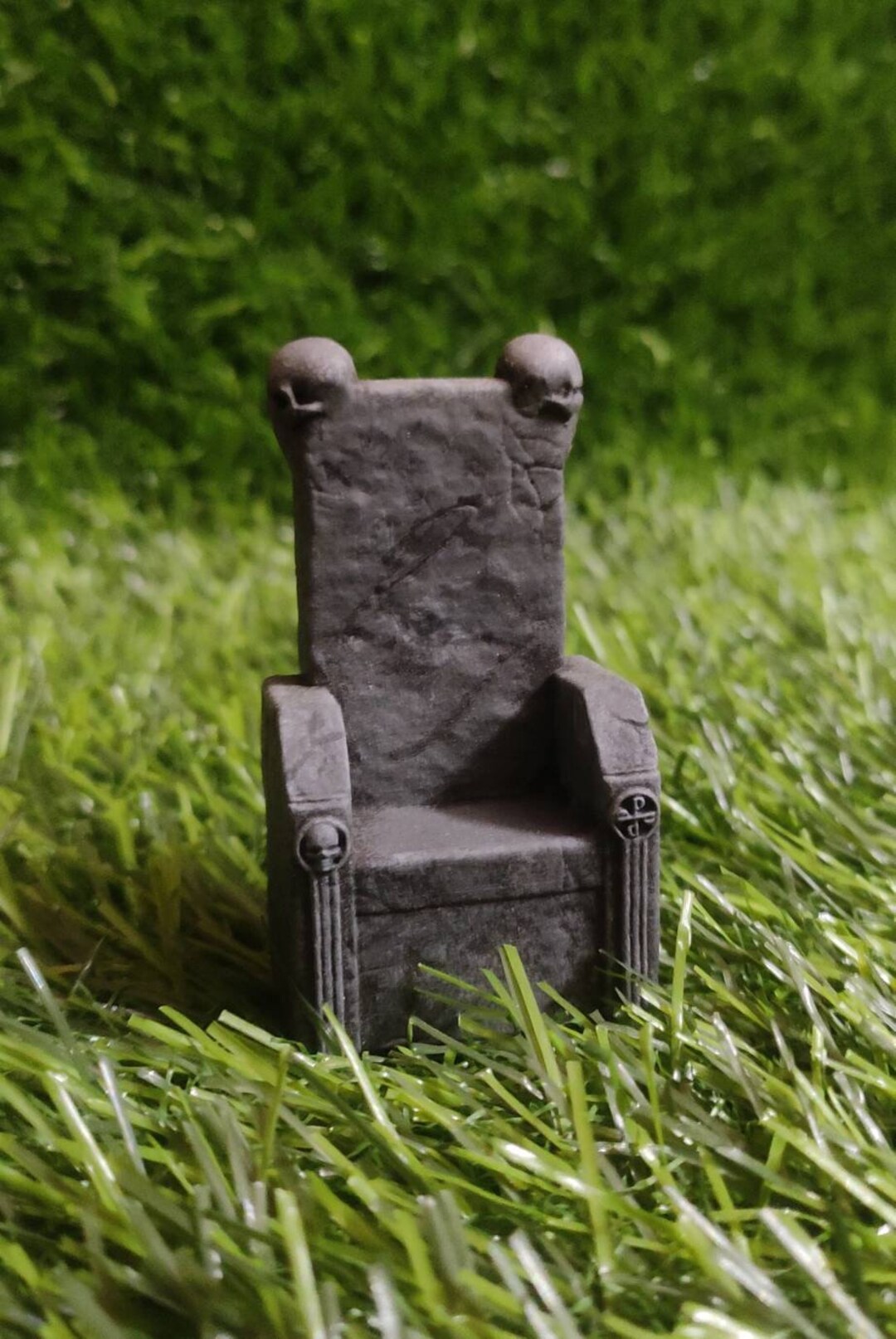 Custom the Phantom Ghost Who Walks Hand Painted Skull Throne -3D ...