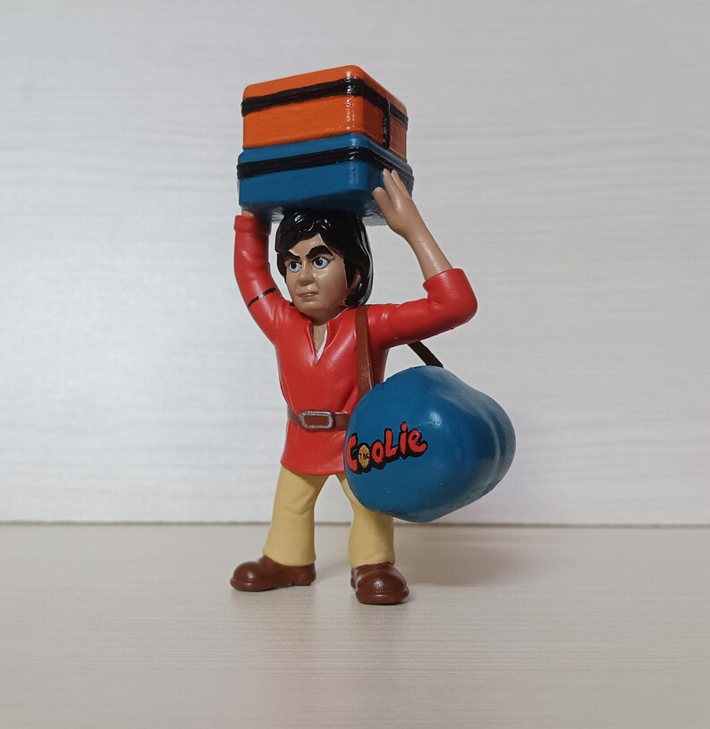 Miniature Bollywood Figure Amitabh Chibi Coolie 3D Model Statue Diorama ...