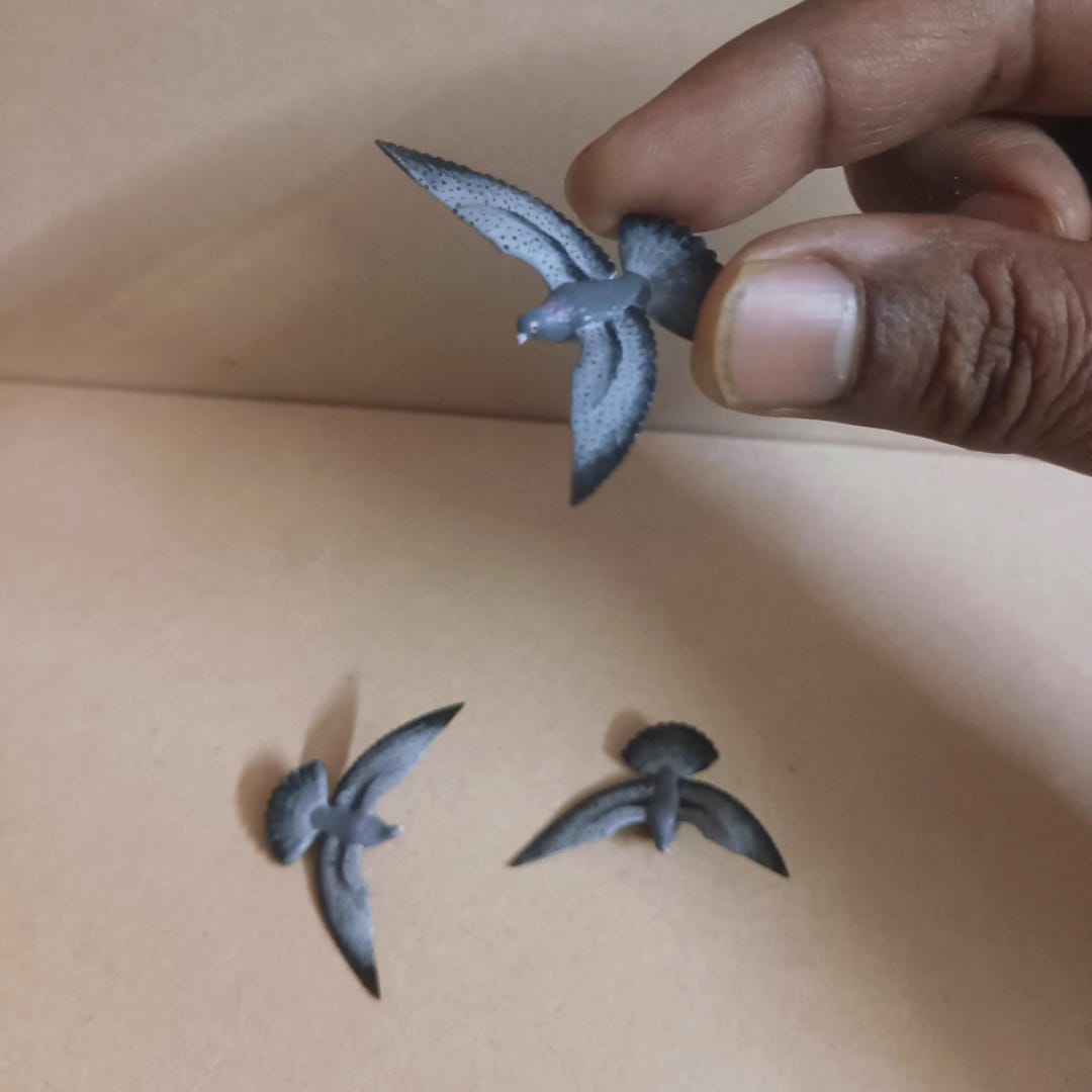 Miniature Dove Pigeons Lot3 1:12 Scale Flying Bird for Diorama ...