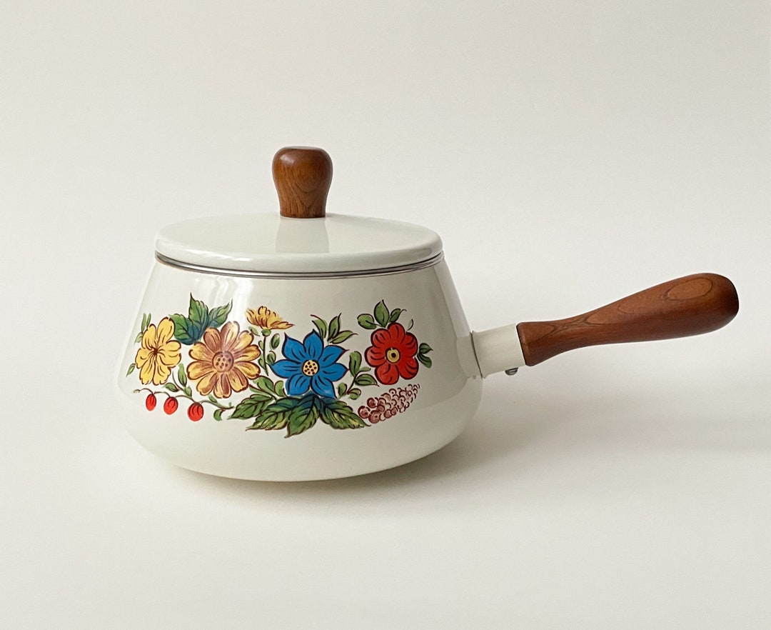 Vintage Enamelware Saucepan W/ Colourful Floral Design & Wood Knob ...