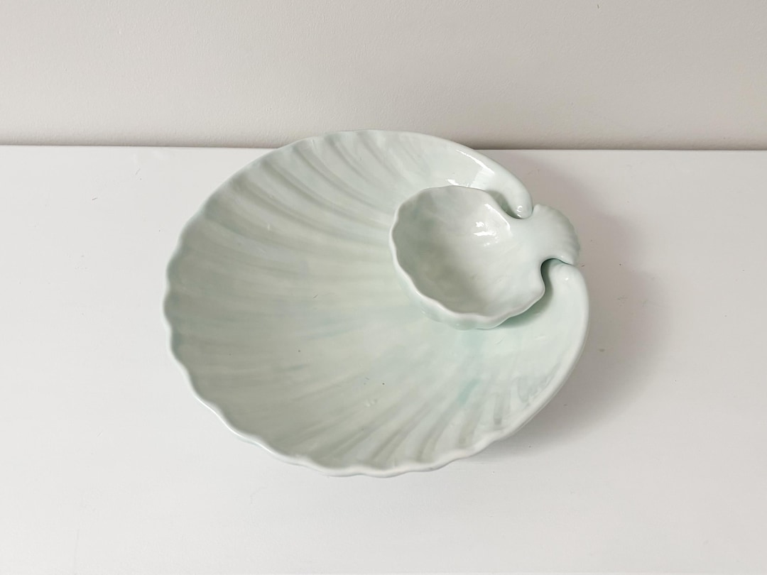 Vintage Scallop Shell Chip and Dip Bowl: Blue Ribbed Ceramic, 1980s - Etsy