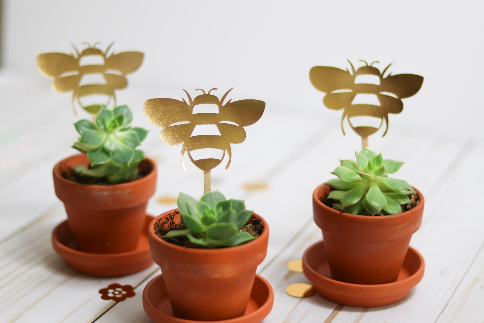 Bumblebee Toppers. Bee Toppers, Bee Party Decor, Bee Themed Party - Etsy