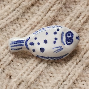 Ceramic Flounder, Plaice, Sole, Dab or Flat Fish Brooch; Perfect ...