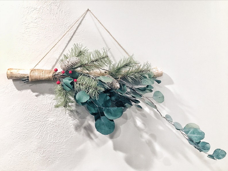 Minimal Holiday Wreath - Etsy