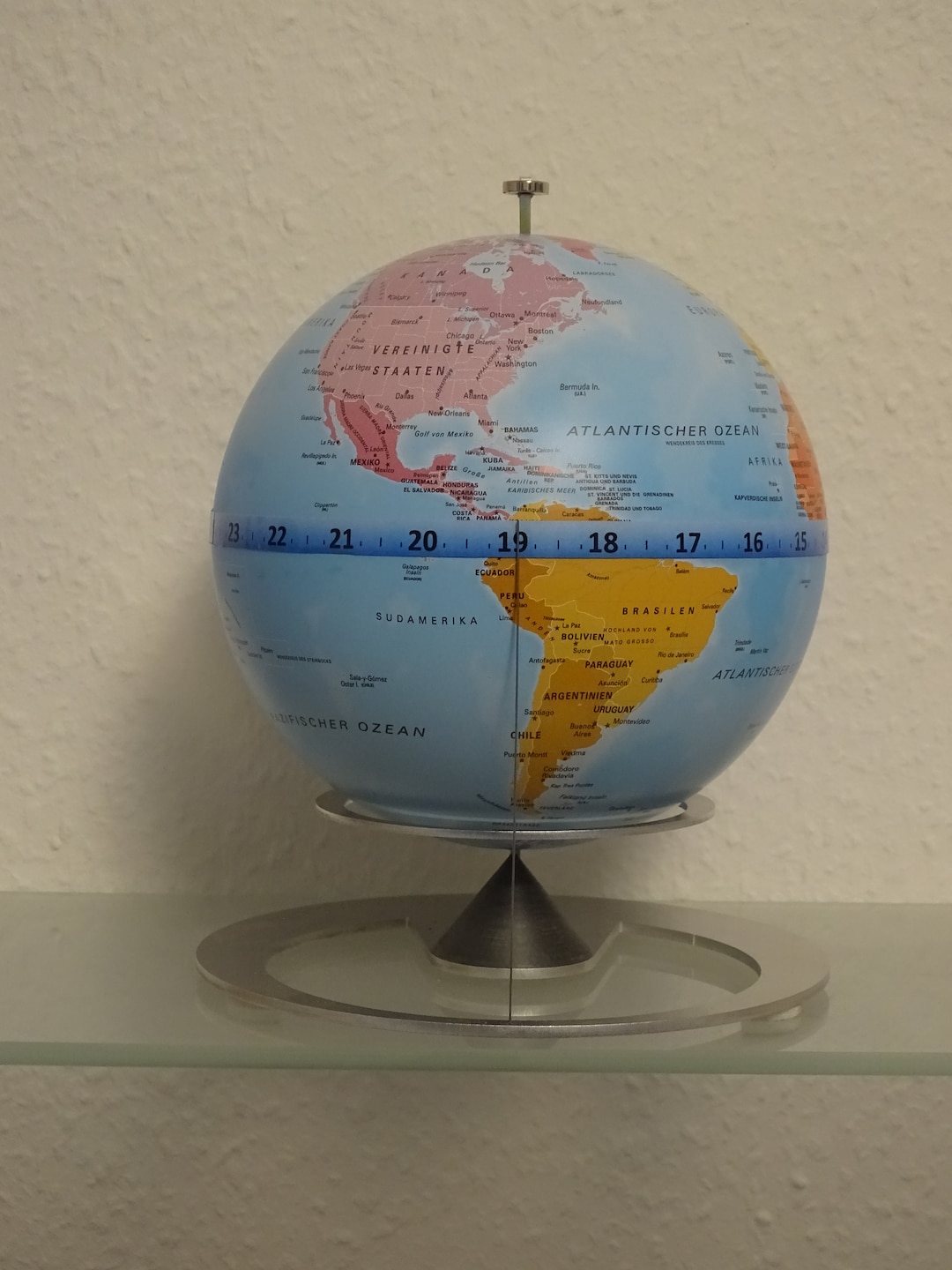 Globe, Moving in Real Speed and Showing Local Time - Etsy