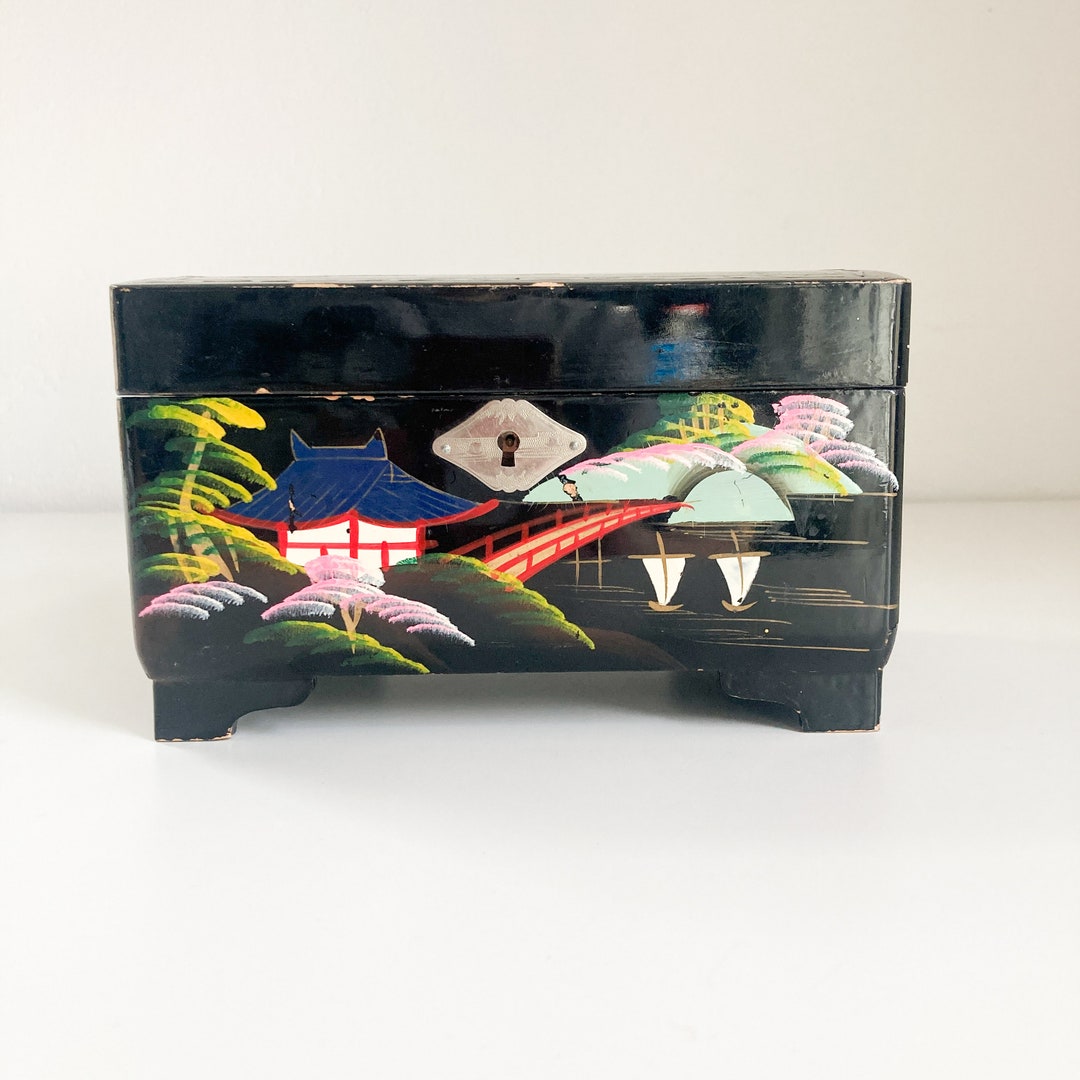 Black Lacquered Japanese Jewelry Box, Vintage 1960's Black Lacquered ...