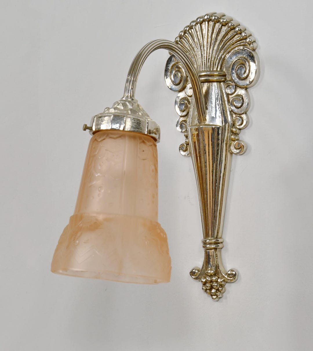 MULLER FRERES & A.RICHARD : a Single French 1930 Art Deco Wall Sconce ...