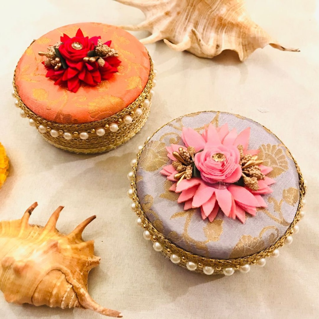 Indian Decor Boxes Beautiful Indian Handmade Round Shape Decorative ...