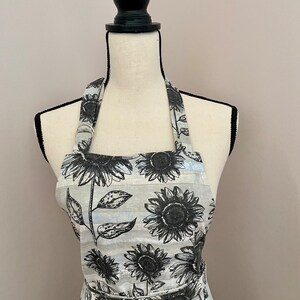 Sunflower Apron Black Sunflowers Apron Sunflower Print Gray - Etsy