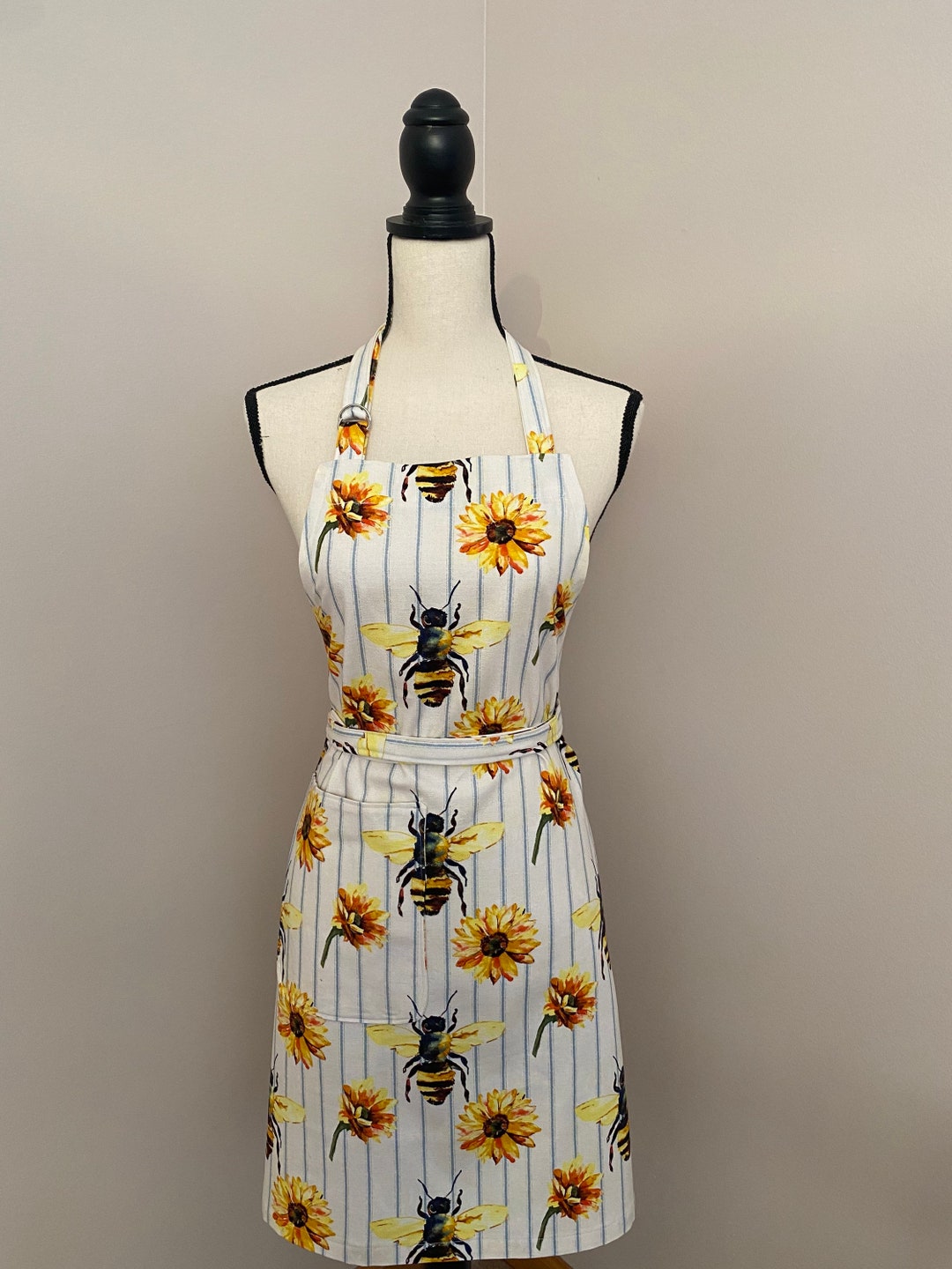 Honey Bee Apron~ Sunflower Apron~ Bees Apron~ Adjustable Cotton Canvas ...