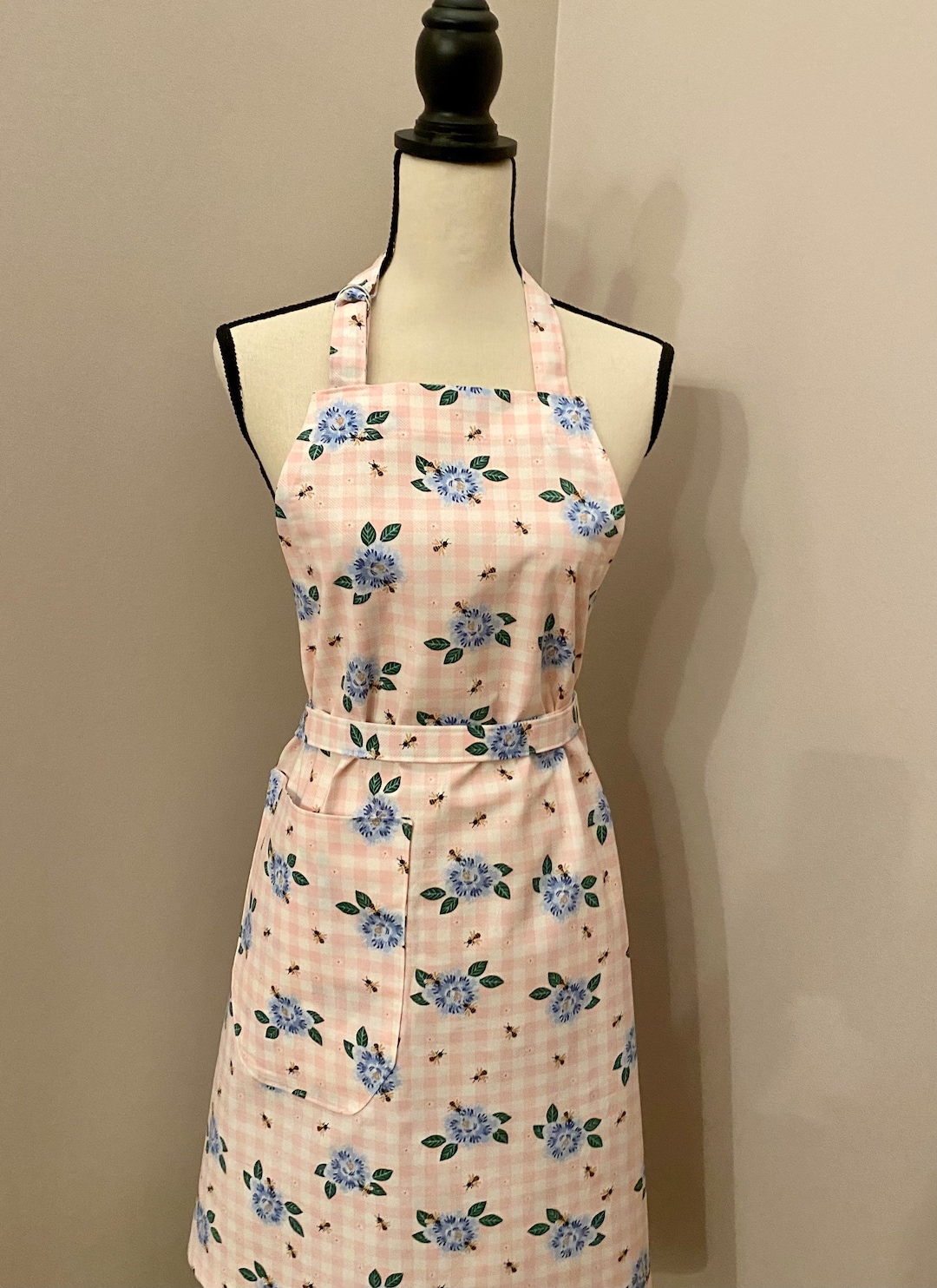 Bee Apron Pink Bee Apron Honey Bee Apron Blue Flower Aprongardener ...