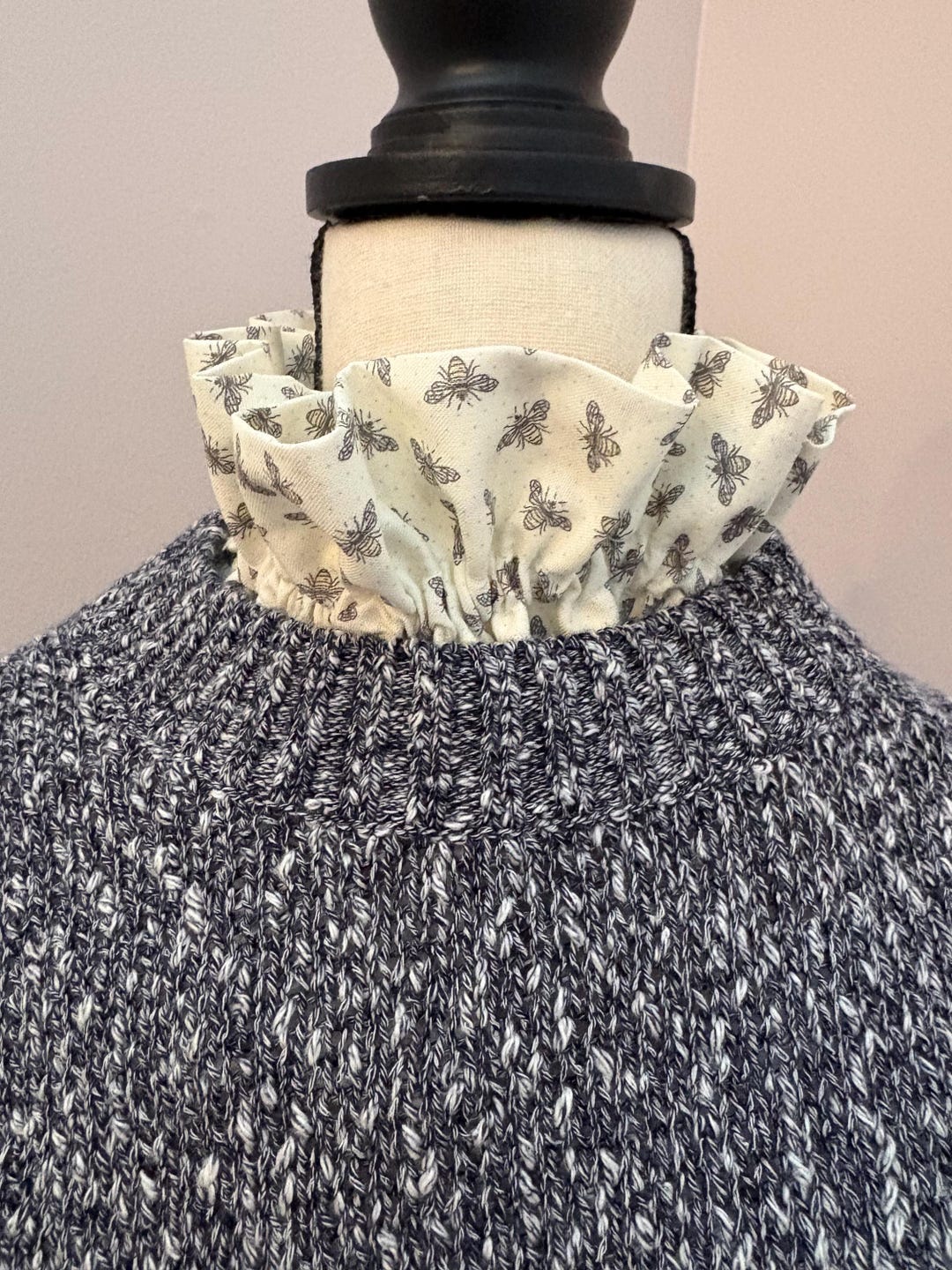 Removable Collar ~bee Ruffles Collar~ Bees Ruffles Collar ~ Lightweight ...