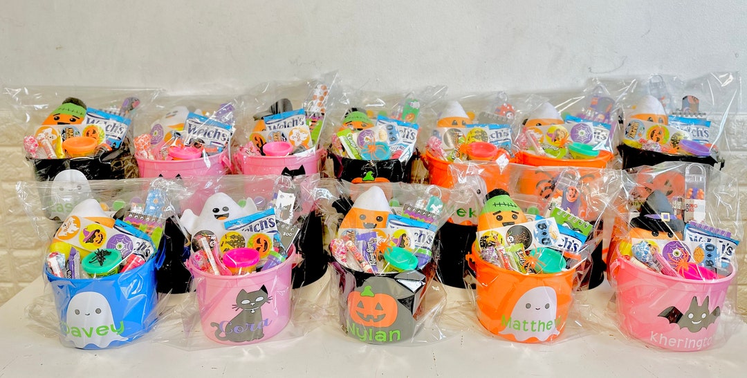 Personalized Halloween Basket, Trick or Treat Basket, Halloween Bucket ...
