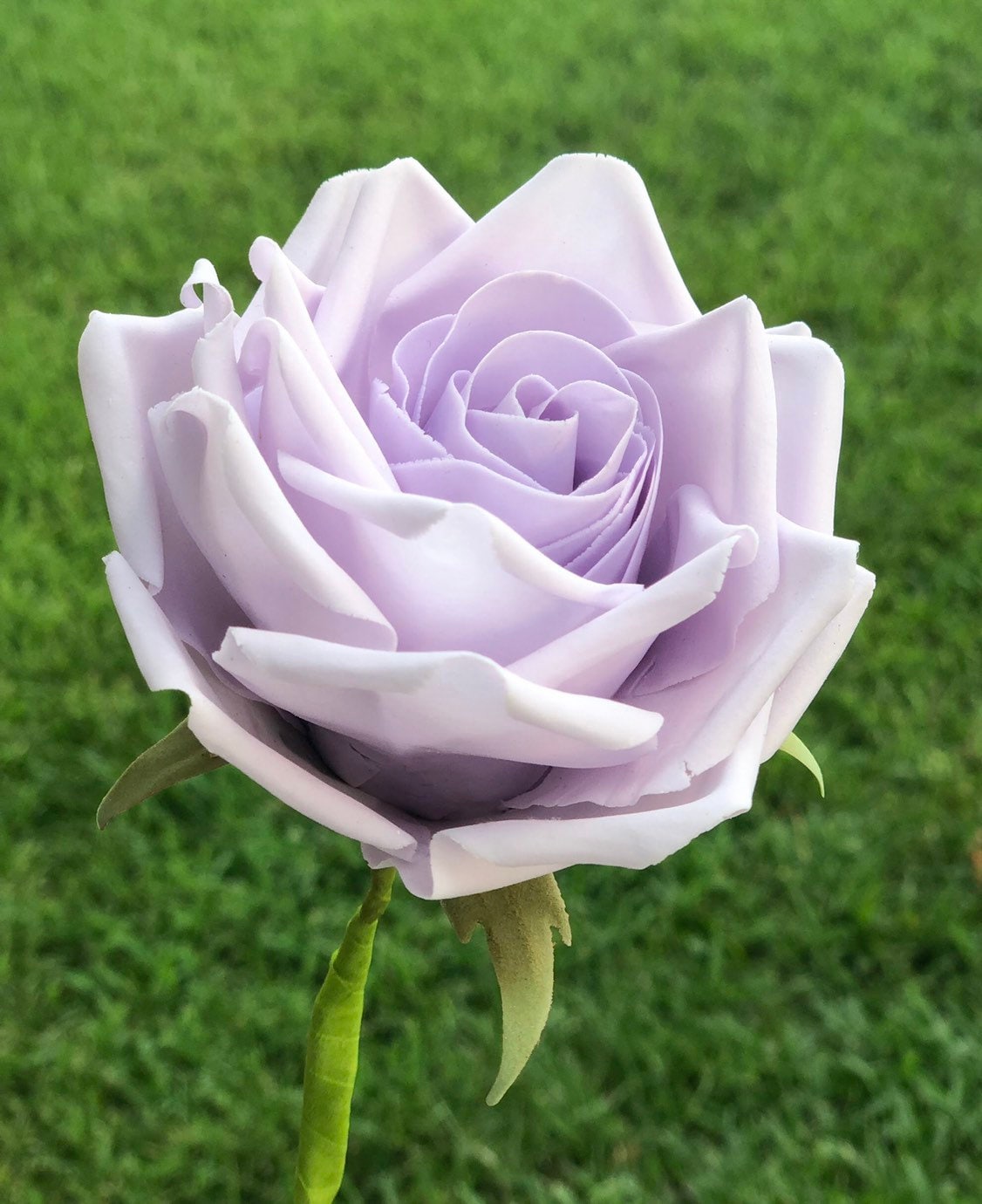 Edible Rose Cake Topper Violet Color Rose for Birthday Cake or Wedding ...