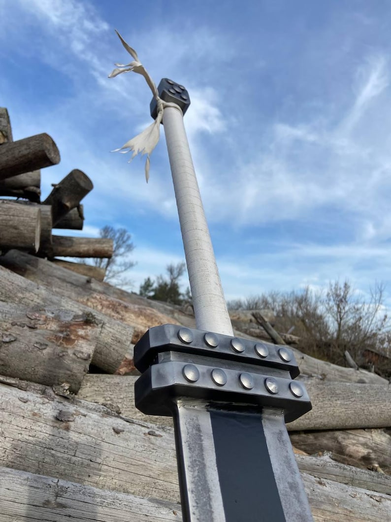 Raider Sword of Guts – Massive Berserk Anime Sword Replica | 164 Cm ...