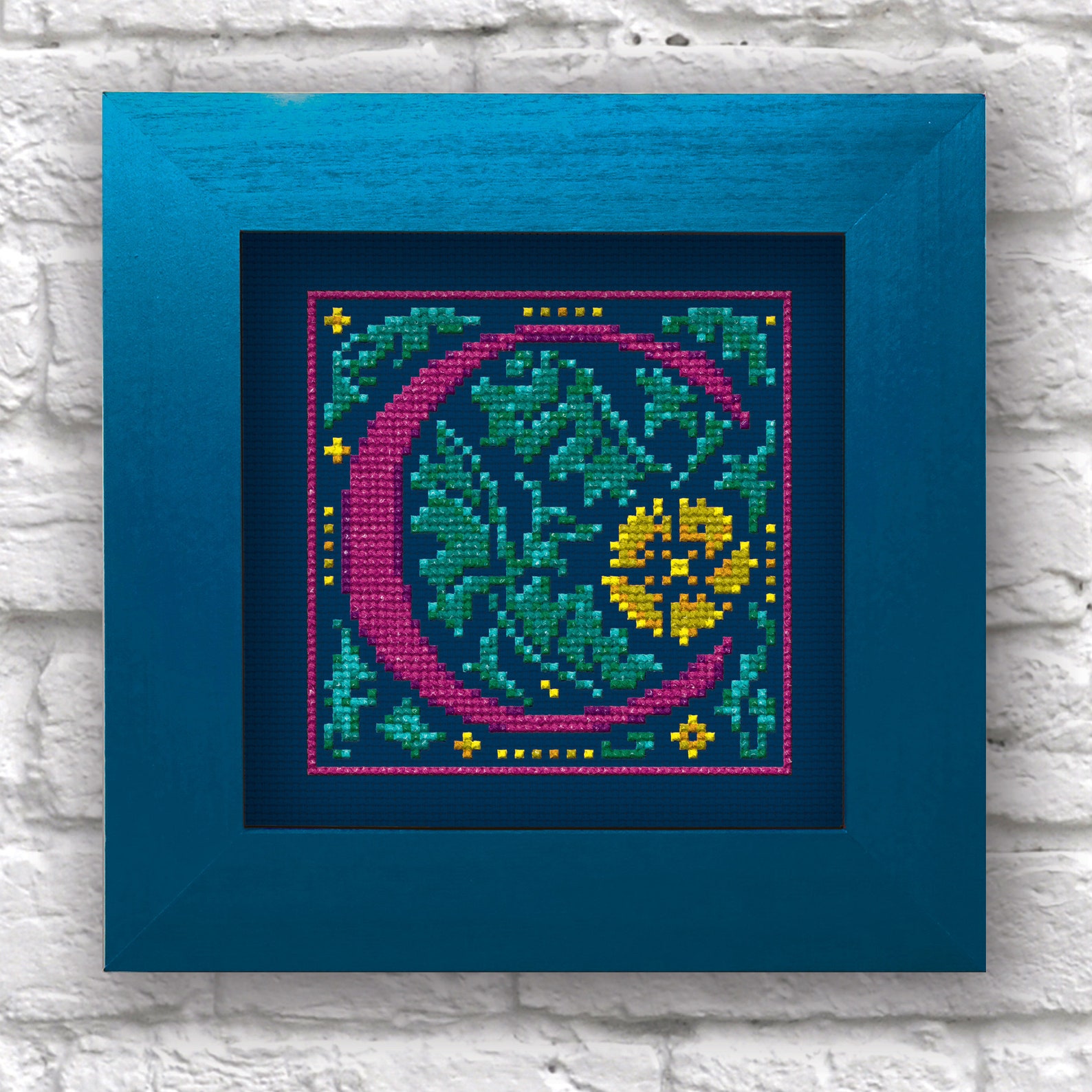 Cross Stitch Pattern for the Initial 'C' in the Style of William Morris ...