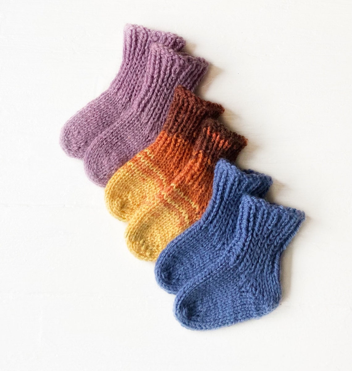 SIMPLE BABY SOCKS, Baby Knit Socks, Newborn Socks Pattern, Simple ...