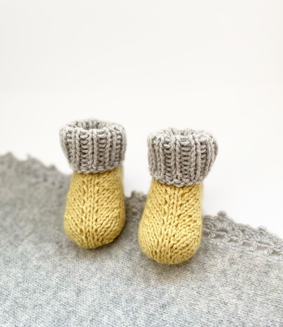 KNITTED BABY SOCKS Pattern, Cute and Cozy Pattern for Newborns, Simple ...