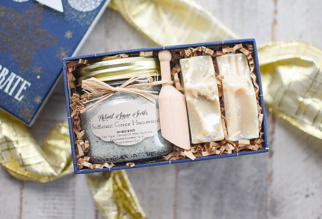 Personalize Spa Gift Set, Bar Soap Gift, Spa Gift Scrub, Gift for Mom ...