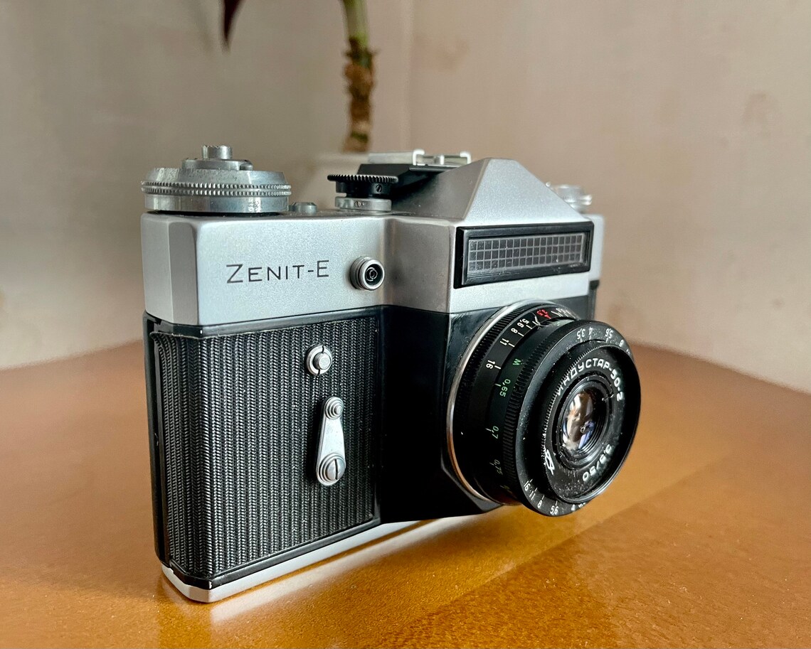 Vintage Soviet Reflex SLR Camera Zenit E & Industar 50-2 - Etsy