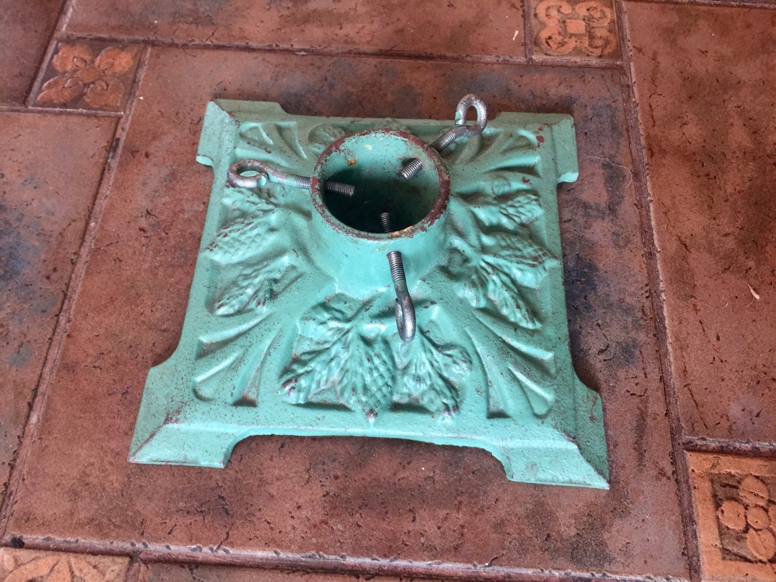 Green Vintage Christmas Tree Stand Metal Tree HolderStand | Etsy