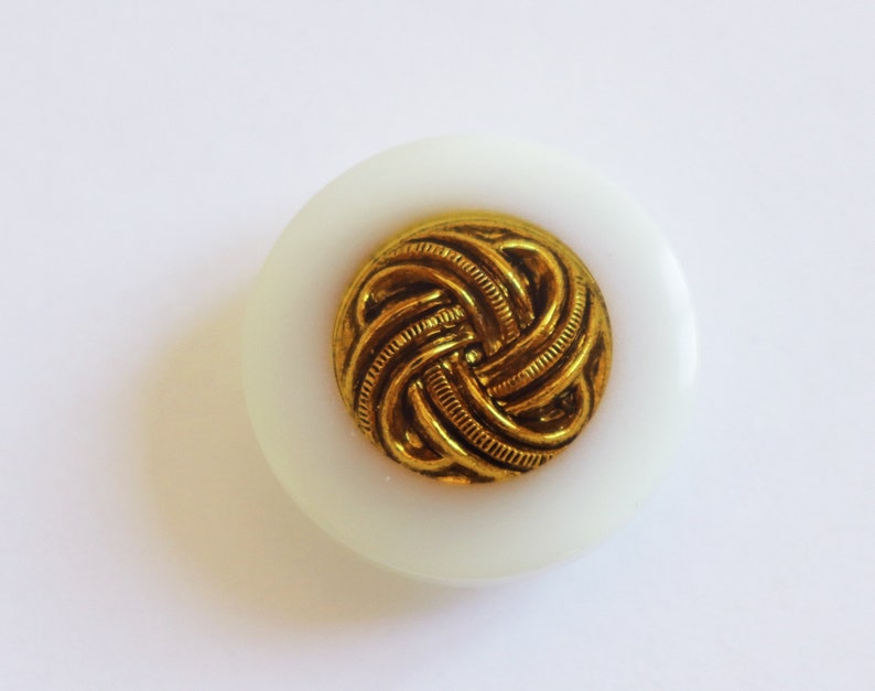 Vintage Set of 6 Decorative Buttons White and Gold / Decorative White ...