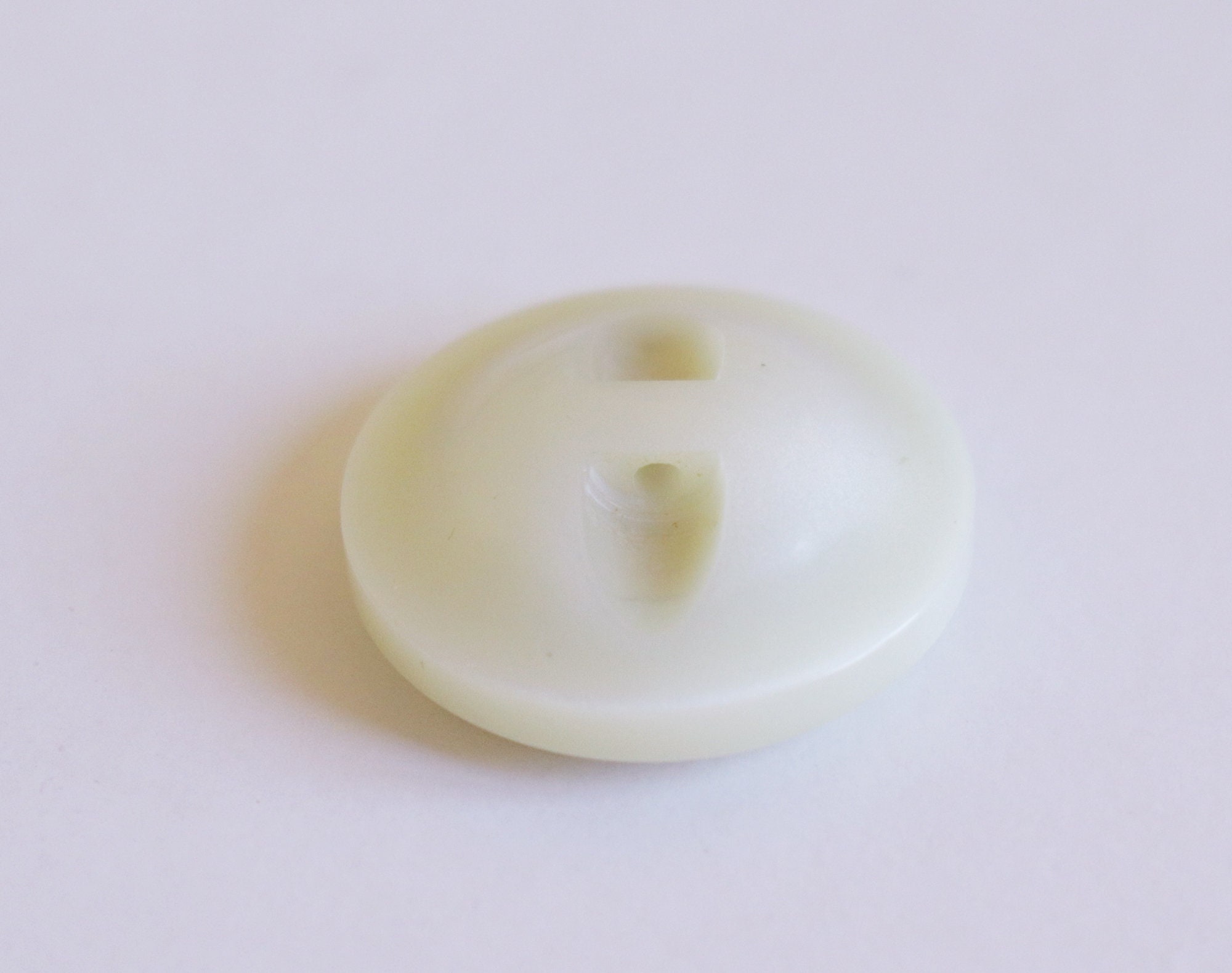Vintage Set of 6 Decorative Buttons White and Gold / Decorative White ...