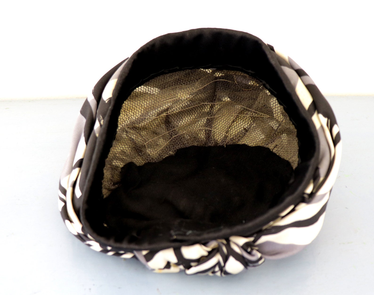1950's Vintage Satin Beret / Midcentury Vintage Black , Grey, White ...