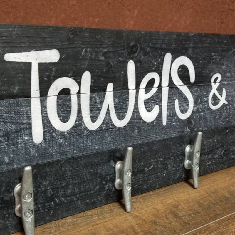 Pool Towel Rack - Etsy