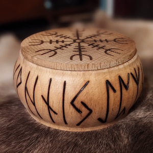 Hand Turned Alder Box of 24 Wood Runes Round Small Viking Runes Rune ...