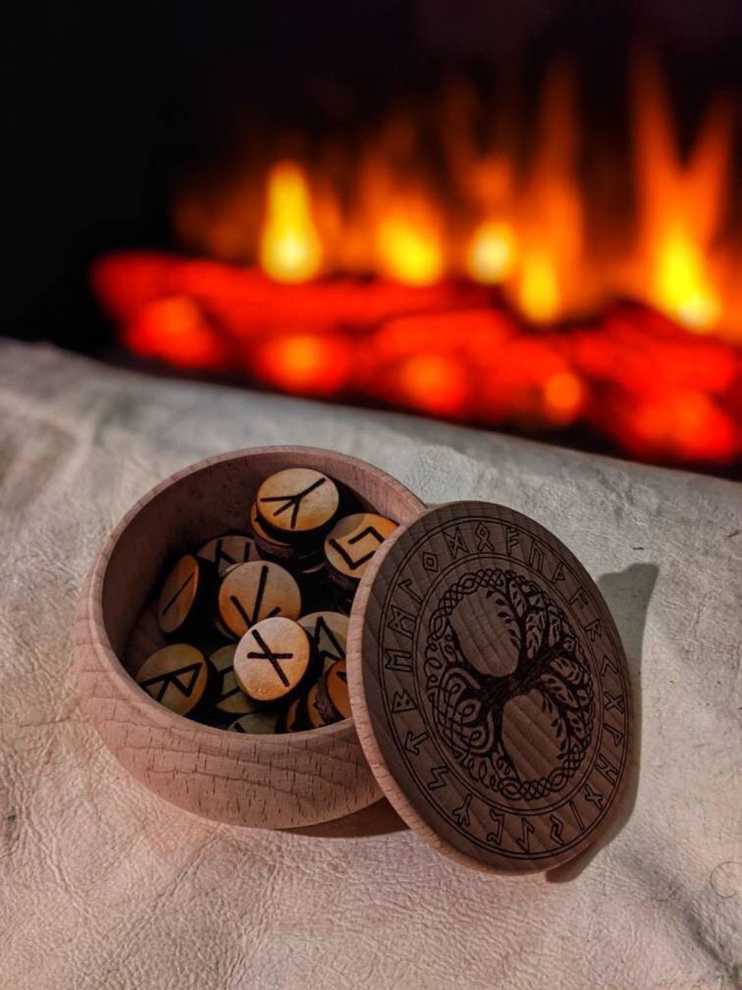 Yggdrasil Hand Turned Alder Box of 24 Wood Runes Round Elder Futhark ...