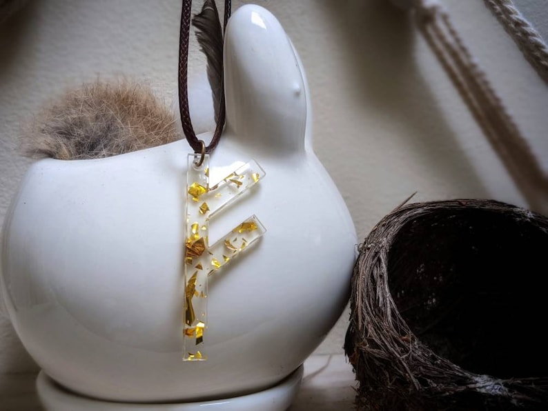 Freya Fehu Rune Manifest Wealth Prosperity Norse Love - Etsy