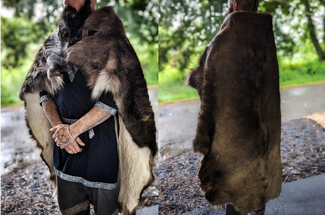 Reindeer Hide Cloak Viking Cloak Brown Large XXL Finnish Reindeer Fur ...