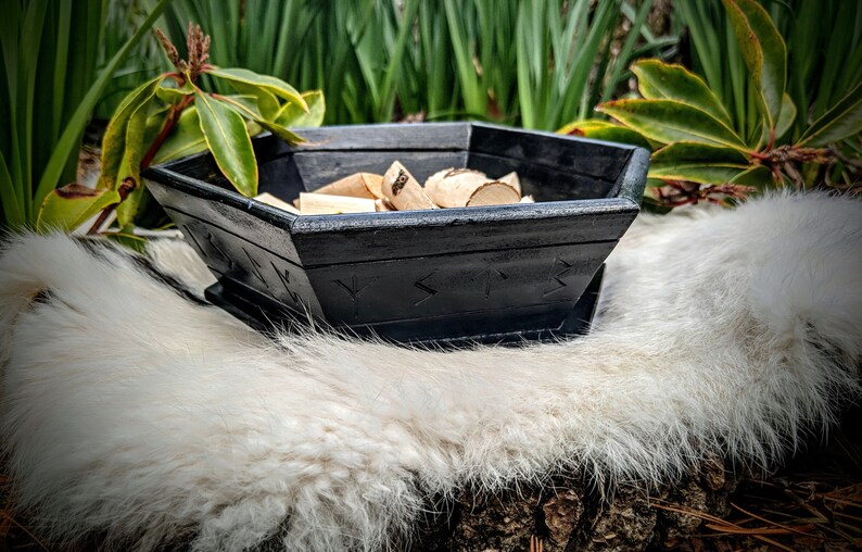 Black Offering Bowl Rune Wood Altar Dish Plate Asatru Heathen - Etsy