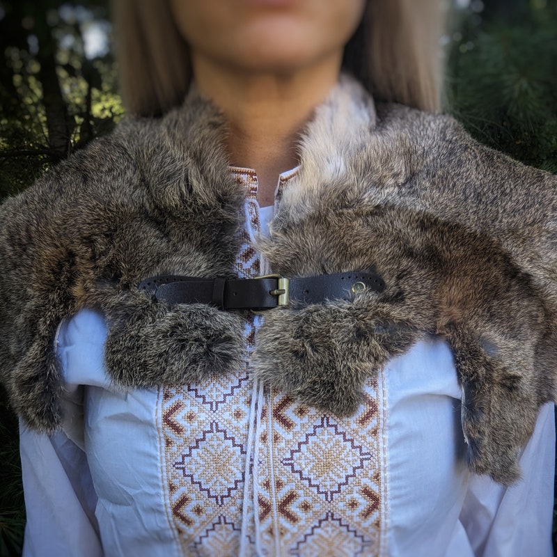 Viking Fur Mantle - Etsy