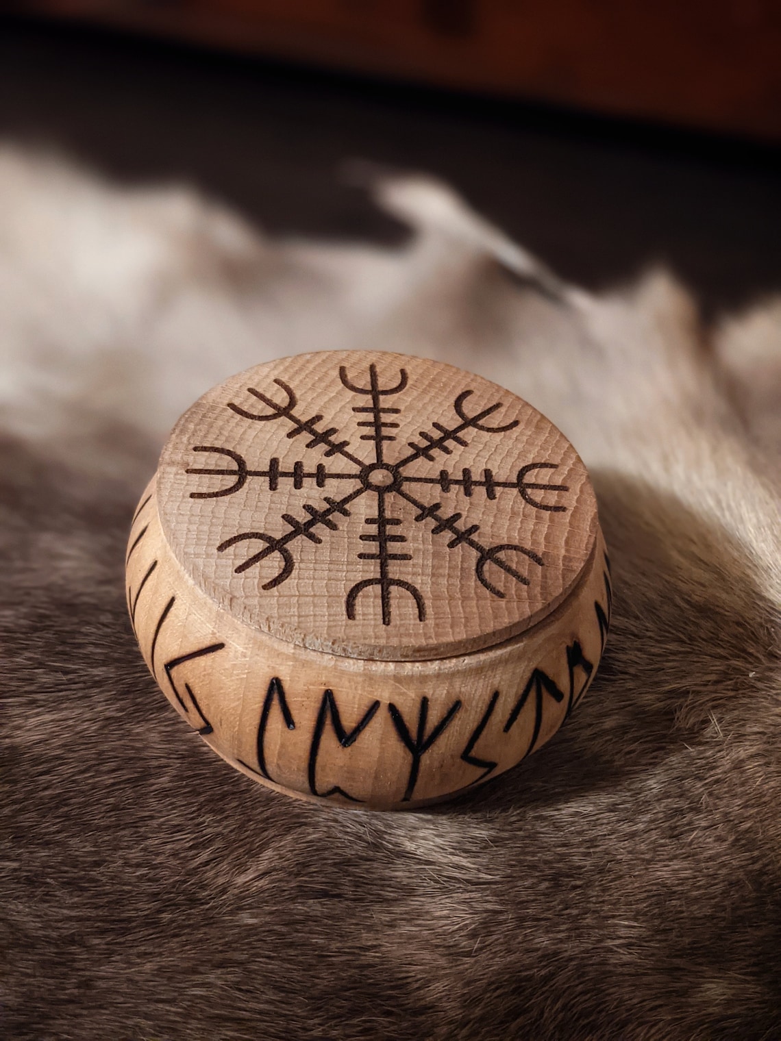 Hand Turned Alder Box of 24 Wood Runes Round Small Mini Rune - Etsy