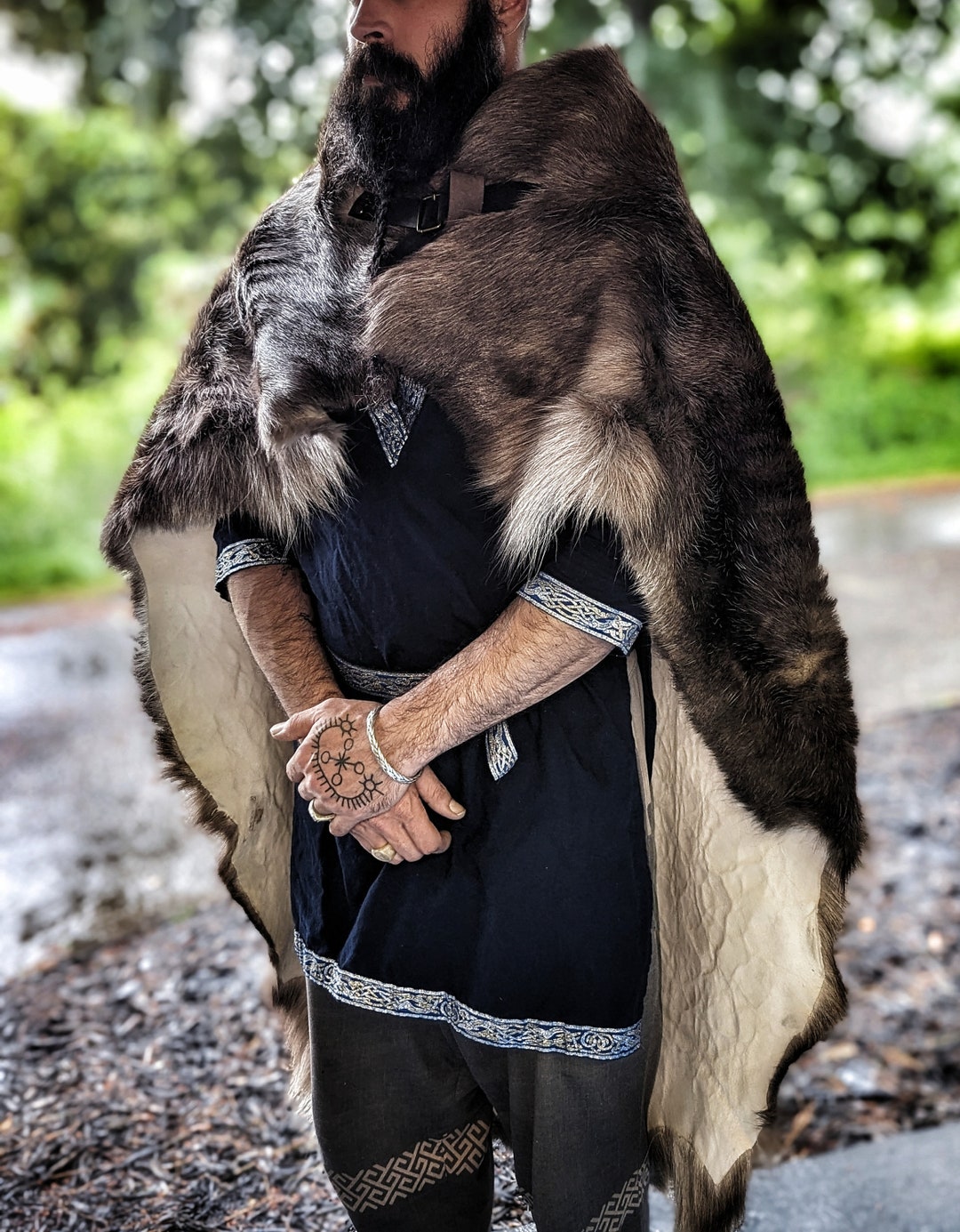 Reindeer Hide Cloak | Viking Cloak | Brown Large XXL Finnish Reindeer ...