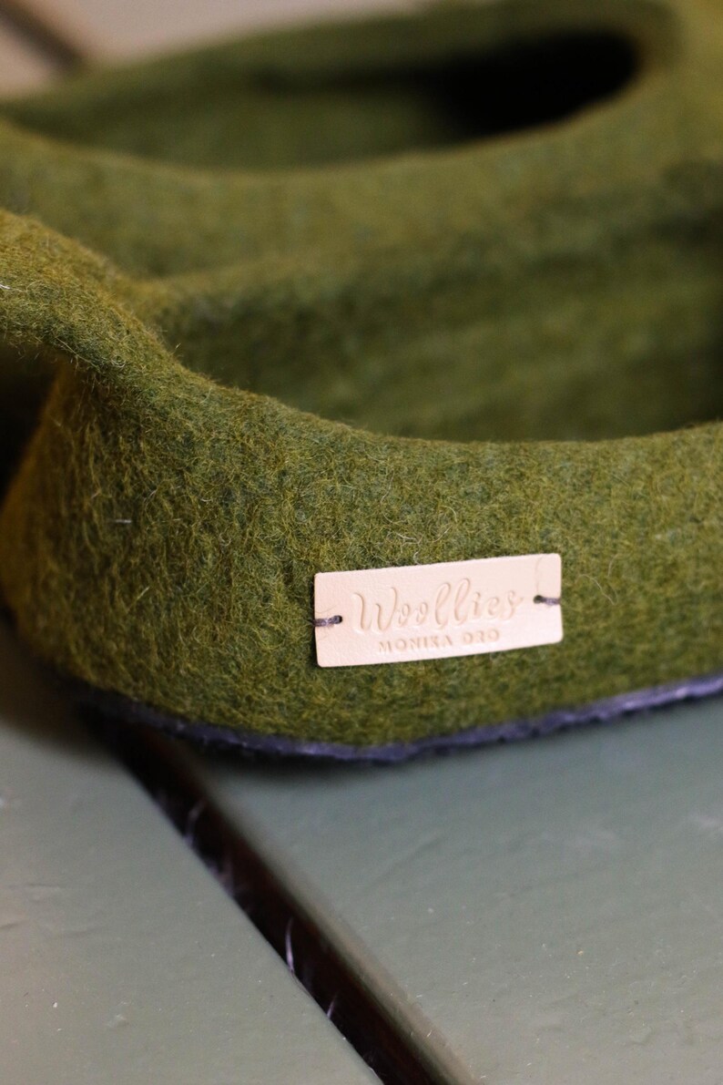 Wool Barefoot Slippers With Full Heel Natural Foot Shaped Slippers ...