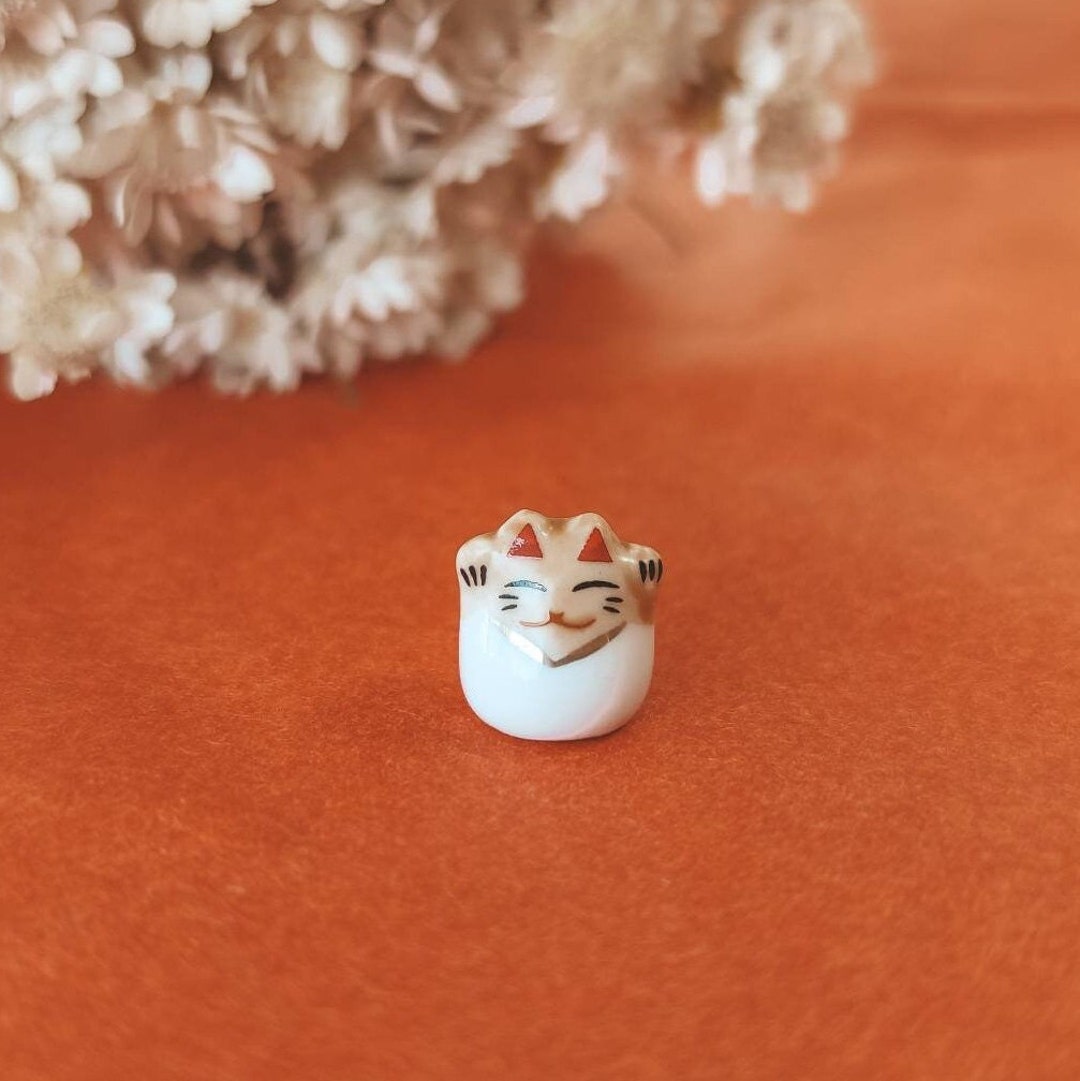 Mini lucky cat, lucky charm, gri-gri, talisman, Maneki-neko, luck ...