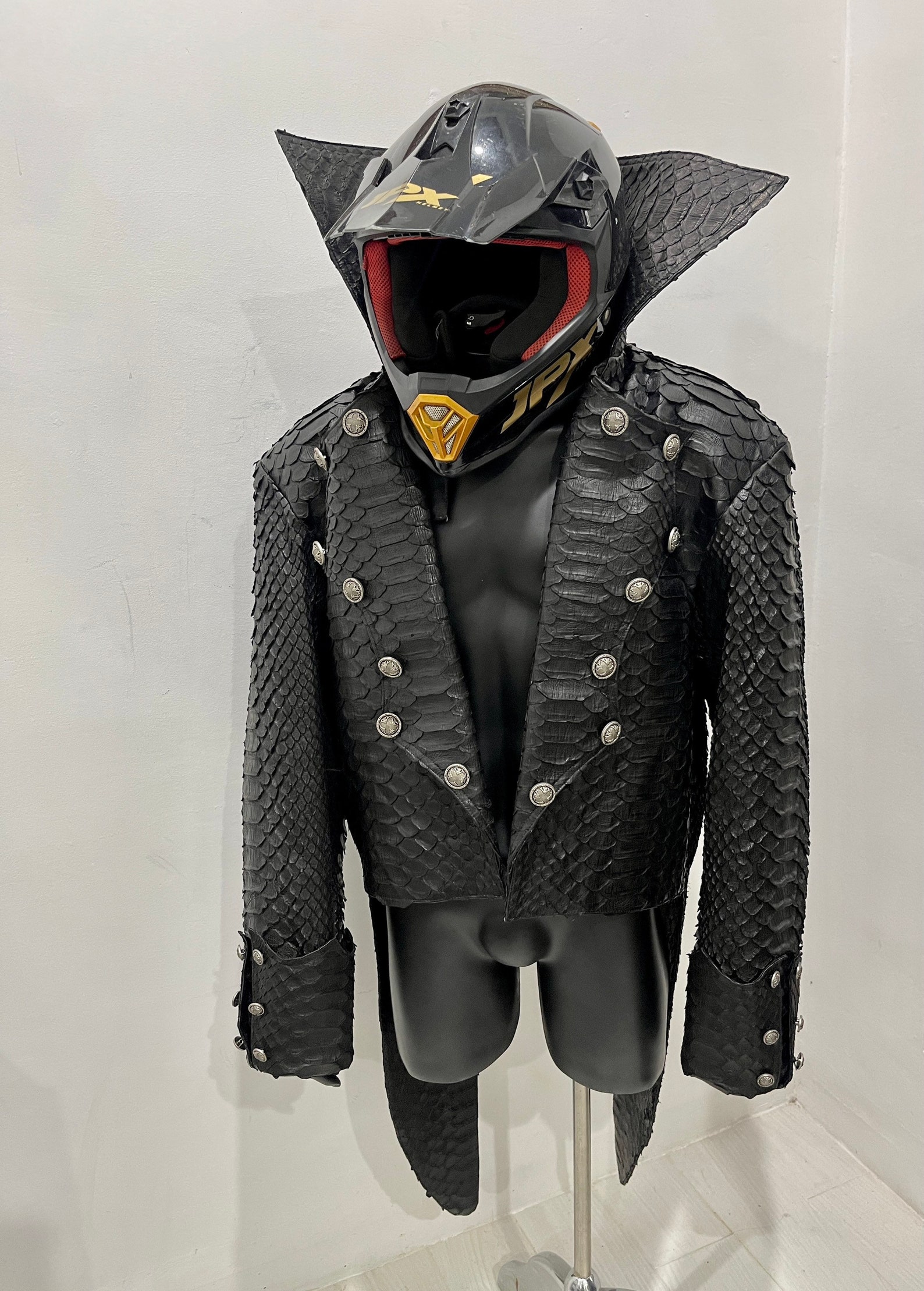 King Snakeskin Tailcoat Gothic Custom Leather Tailcoat - Etsy