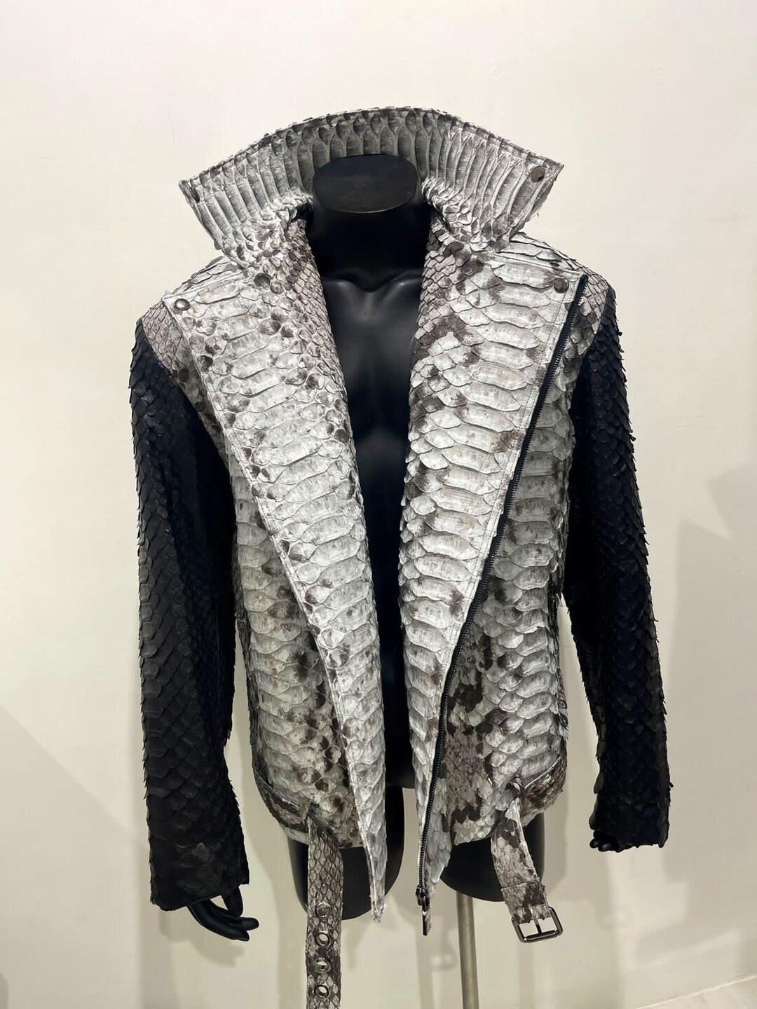 Man’s King Snakeskin Biker Jackеt, Dragon Python Leather Motorcycle ...