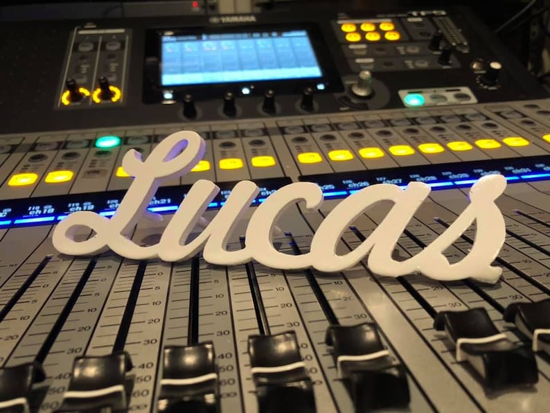 Custom 3D Printed Guitar Amp Badges - Etsy